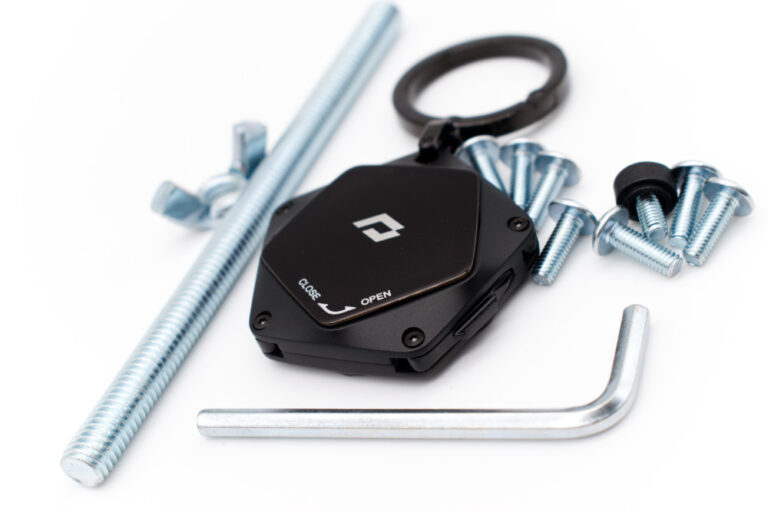 AirTagケース Pita!Tag Multi-toolレビュー！マルチツールから生まれた頑丈でかわいいケース！【PR】 | きのつよ