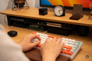 INFI75 Liteレビュー。欲しい機能が大体揃った、オシャレなメカニカルキーボード！【PR】 | きのつよ